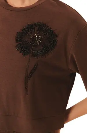EXQUISE Brynn Embellished T-shirt