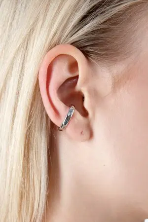 LUCY QUARTERMAINE Large Plain Ear Cuff - Sterling Silver