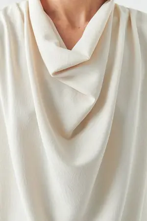 EXQUISE Ashlyn Sleeveless Cowl Neck Blouse