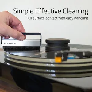 FLUANCE Anti-static Carbon Fiber Record Cleaning Brush