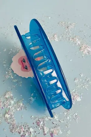 CENTINELLE Snow Monkey Hair Claw Clip