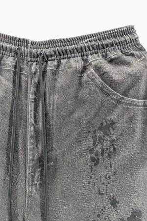 THE CELECT Jumbo Printed Denim Shorts