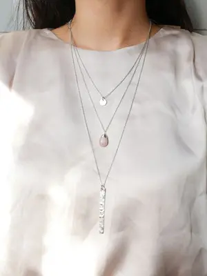 FAIR ANITA Convertible Triple Strand Necklace With Chalcedony Pendant