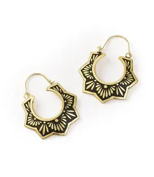 MATR BOOMIE Nisha Lotus Hoop Earrings - Black