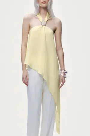 NOCTURNE Sleeveless Halter Blouse