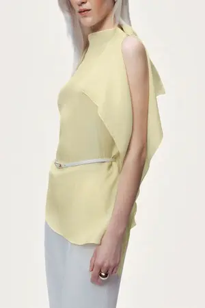 NOCTURNE Sleeveless Woven Blouse In Tencel