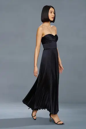 AMUR Sweetheart Neck Sleeveless Pleated Tea-length A-line Dress - Navy