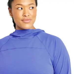 OISELLE Flyout Chill Hoodie