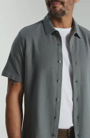 7 Diamonds The Rowan Solid Short Sleeve Textured Cotton Blend Button-up Shirt