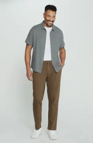 7 Diamonds The Rowan Solid Short Sleeve Textured Cotton Blend Button-up Shirt