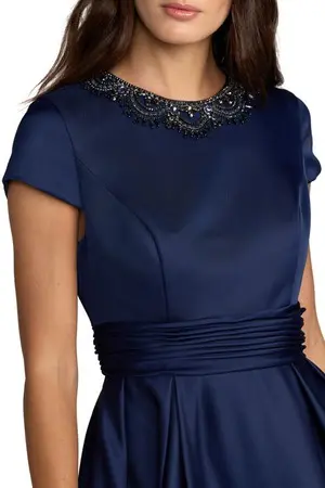 Mac Duggal Embellished Satin Cap Sleeve Gown With Pockets