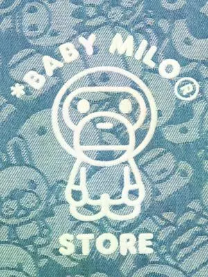 A BATHING APE Baby Milo® Store Crossbody Bag