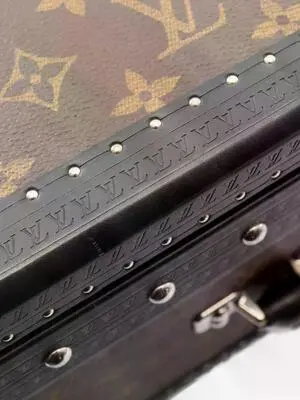 LOUIS VUITTON Alzer 60 Monogram Macassar Trunk Case