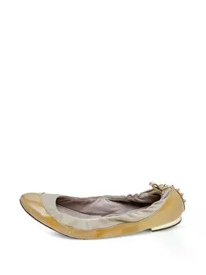 Burberry Scrunched Spiked Ballet Flats - Neutrals