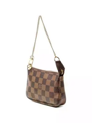 LOUIS VUITTON Pochette Accessoires Clutch Bag