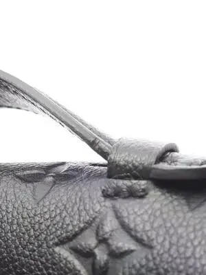 LOUIS VUITTON Pochette Metis Monogram Empreinte Tote Bag