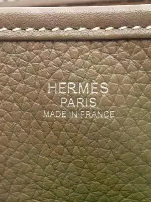 Hermès Pm Evelyn Shoulder Bag