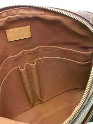 LOUIS VUITTON Monogram Trotteur Beaubourg Shoulder Bag