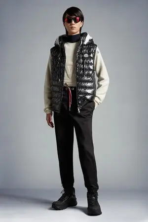 Moncler Akaishi Down Gilet