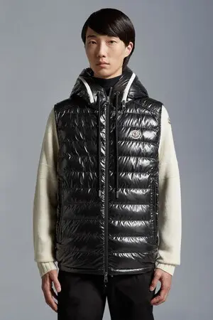 Moncler Akaishi Down Gilet