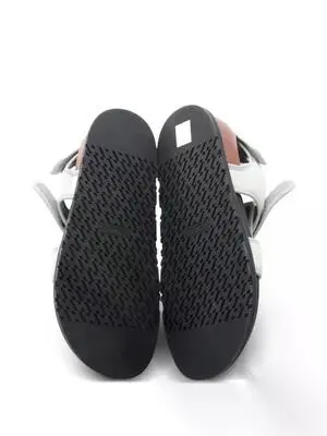 Hermès Giorno Thong Sandals - Grey