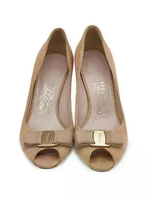 FERRAGAMO Vara Pumps