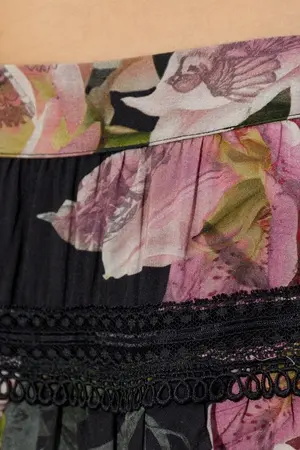 ALLSAINTS Zora Floral Print Lace Insert Mini Skirt - Black