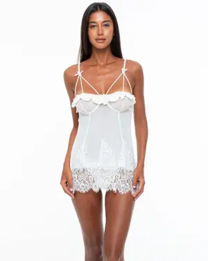 ONE EMPIRE Vaila Babydoll By - White
