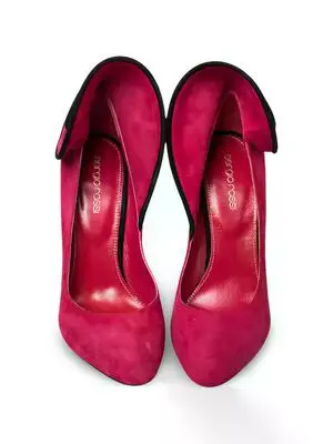 SERGIO ROSSI Suede Swirl Detail Pumps