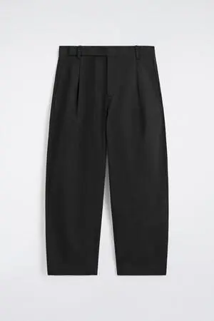 Cos Knee Length Bottoms For Men