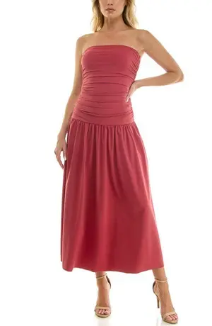 SOCIALITE Ruched Bodice Strapless Maxi Dress With Pockets - Berry