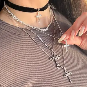 LENI JAMES Maxi Billie Cross Necklace In Sterling