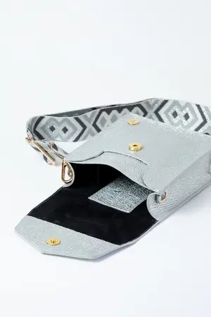 EVA INNOCENTI Patty Metallic Leather Crossbody Bag