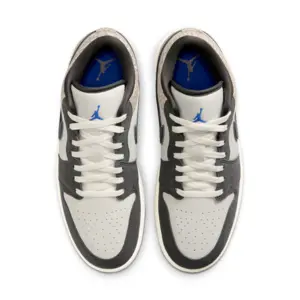 JORDAN 1 Low Se Sneakers - White