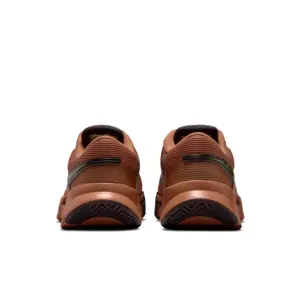 Nike Gp Challenge 1.5 Hard Court Tennis Shoes - Brown