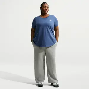 Nike Club Essentials T-shirt - Blue