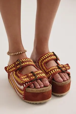Intentionally Blank Spring Breaker Flatform Sandals - Chestnut Combo