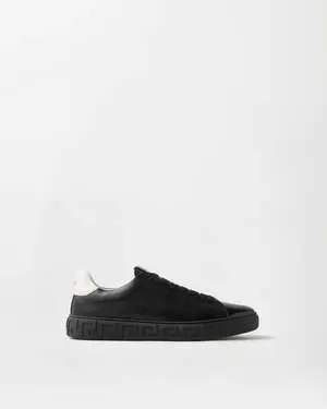 Versace Contrast Stitching Sneakers For Men