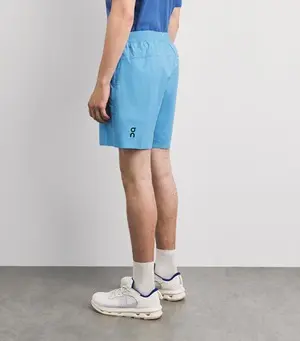 On Focus Shorts