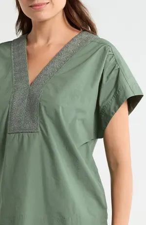 Tommy Bahama Oceana Isle Embroidered Cotton Popover Top