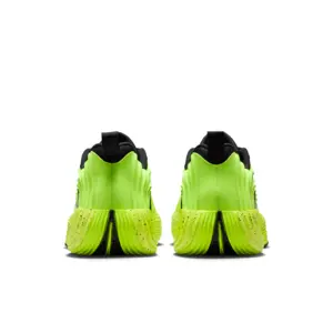 Nike Giannis Immortality Basketball Shoes - Yellow
