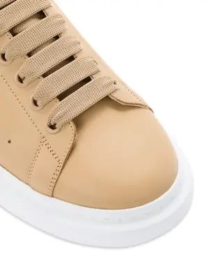 Alexander McQueen Oversized Sneakers - Shell Beige