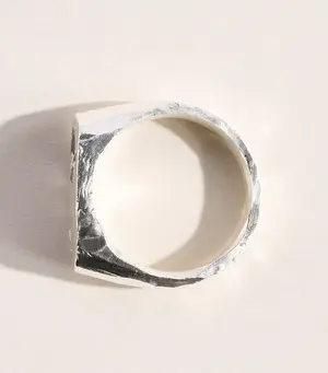 THE OUZE Sterling Oval Signet Ring With Sapphires