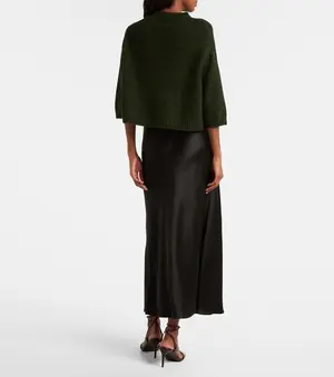 Khaite Sabina Cropped Cashmere Sweater