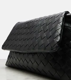 Bottega Veneta Giorno Small Intrecciato Leather Shoulder Bag - Black