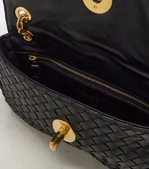 Bottega Veneta Madison Intrecciato Leather Shoulder Bag - Black