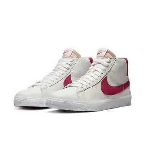 Nike Zoom Blazer Mid Sb Sneakers