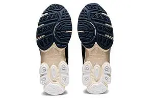 Asics Gel-nimbus - White