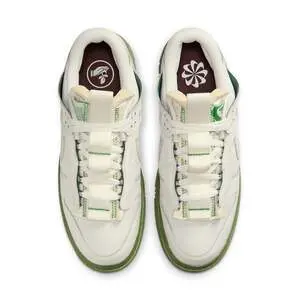 Nike Dunk Low Remastered Sneakers