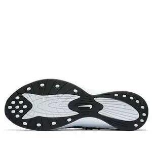 Nike Woven Premium